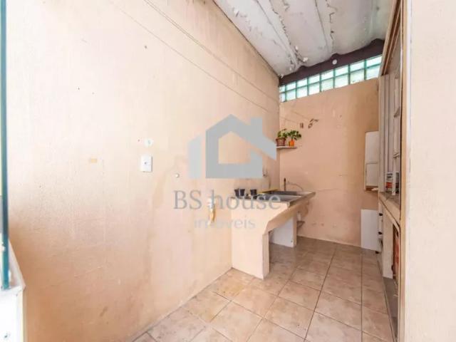 Sobrado 3 dormitórios, com 164m² e quintal Vila Assunção