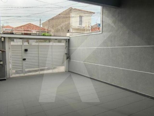 Sobrado 3 dormitórios, 1 suíte, 4 vagas Vila Nivi