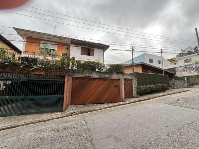 Sobrado 3 Dormitórios 1 Suíte 2 Vagas Morumbi