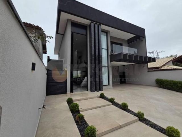 Sobrado 3 dormitórios, 288 m² R$ 1.900.000,00 Massaguaçu Caraguatatuba/SP