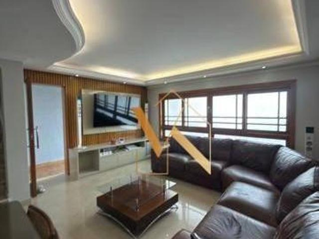 Sobrado 3 Dormitórios 2 Suítes 305m² Porteira Fechada com Espaço Gourmet e 4 Vagas por R$ 1.690.00
