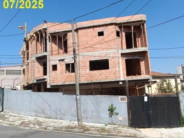 Sobrado 3 dormitórios 4 vagas em construção na Vila América, Santo André Próxi