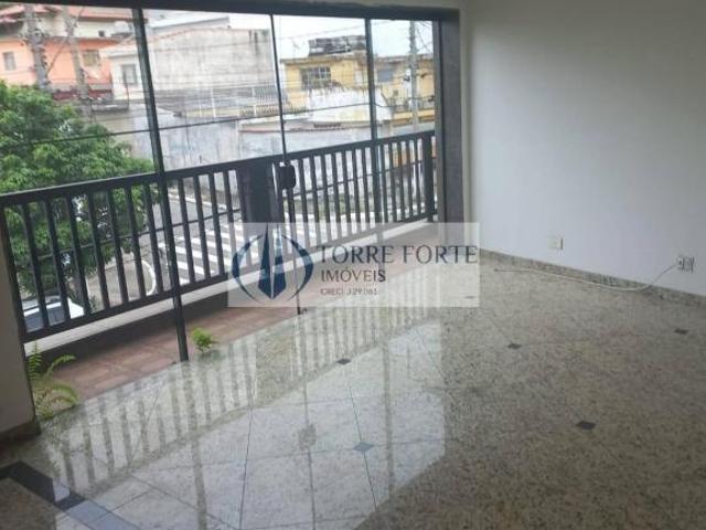Sobrado 3 dormitórios 4 banheiros e 6 vagas na Jardim Vila Formosa
