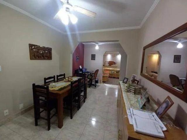 Sobrado 3 dormitórios com quintal