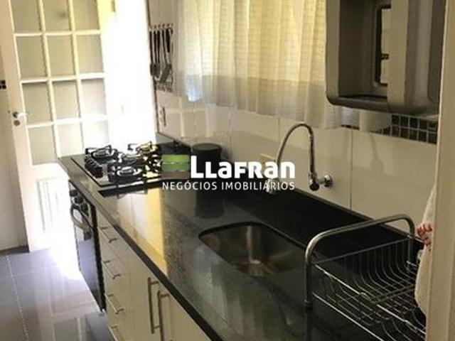 Sobrado 3 dormitórios Bairro Jardim Monte Kemel