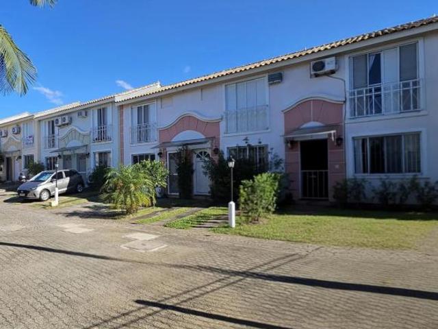 Sobrado 3 dormitórios em condomínio com infraestrutura completa no bairro Cavalhada!