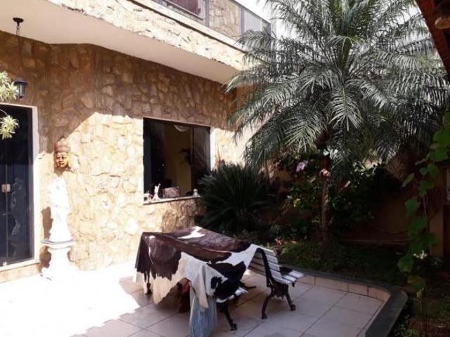 Sobrado 3 dormitórios Jardim Adriana