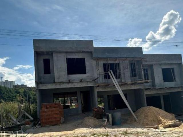 Sobrado 3 dormitórios no Vinhedos