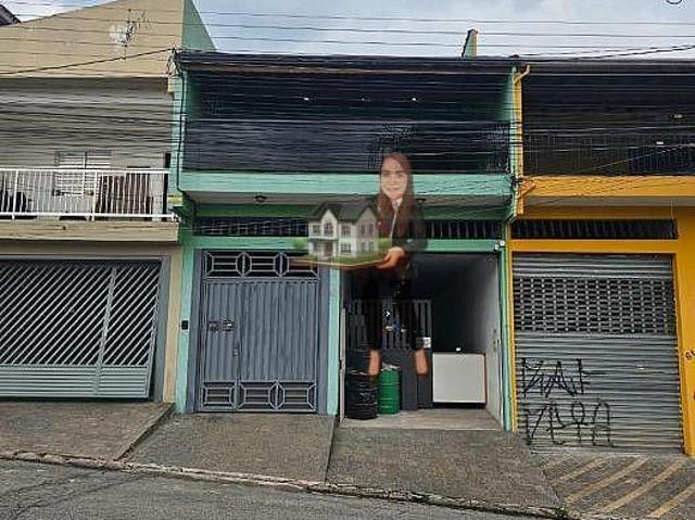 Sobrado, 3 dormitórios, salão comercial a venda, Laranjeiras