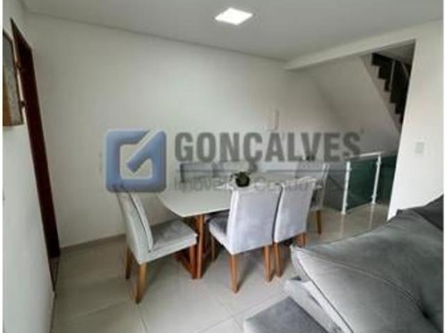 Sobrado 3 dormitórios sendo 1 suite, 125 mts² na Vila Pires em Santo André