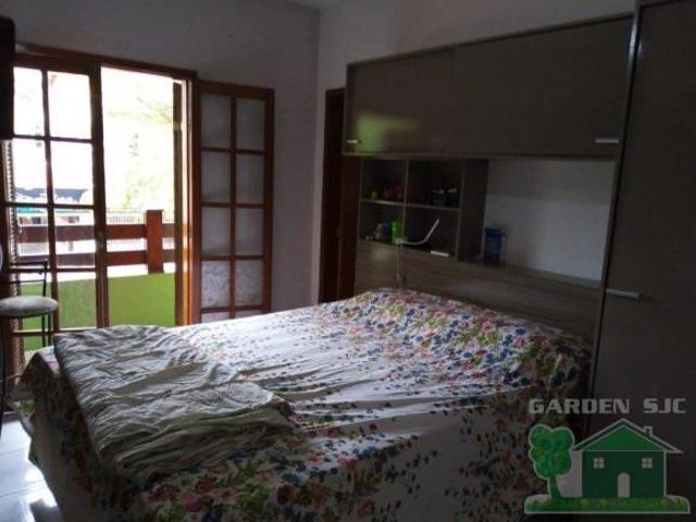Sobrado 3 dormitórios próximo av. Cassiano Ricardo