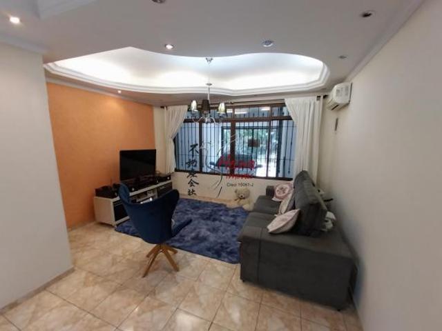 Sobrado 3 dormitórios R$ 650 mil Jardim Santa Monica