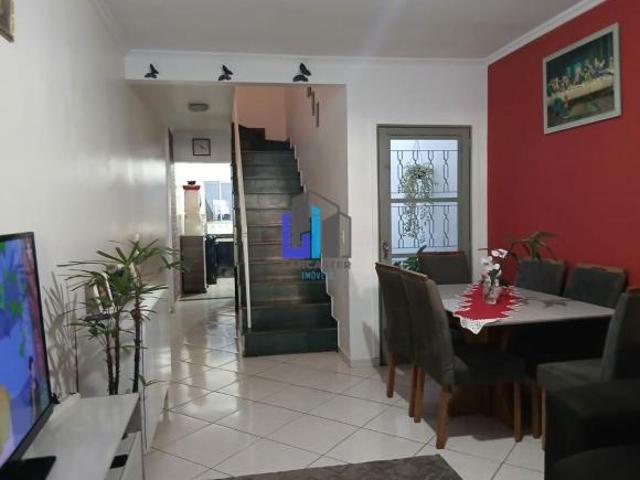 Sobrado 3 Dorms 1 Suíte | 2 Vagas | Churrasqueira | R$ 460 Mil Jd. Cristiane