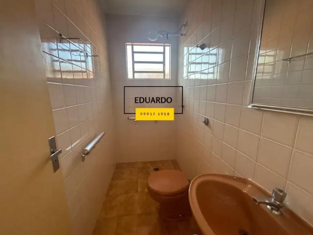 Sobrado 3 dorms 1 suite, 2 vagas edícula 1wc FL37