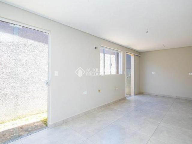 Sobrado 3 dorms. no São Braz