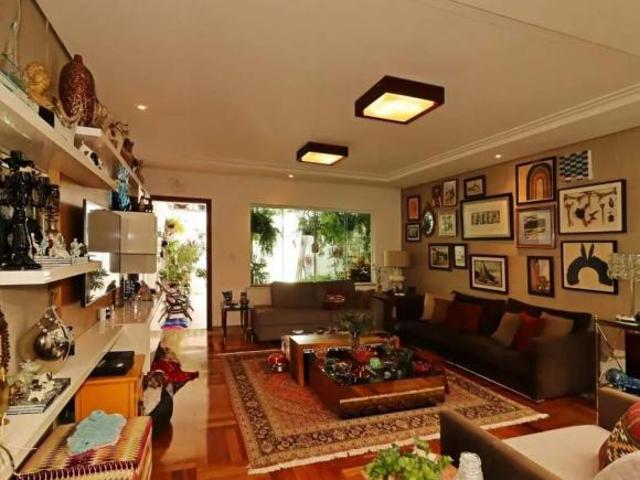 Sobrado 3 suítes com varanda gourmet e 2 vagas | Vila Scarpelli, Santo André