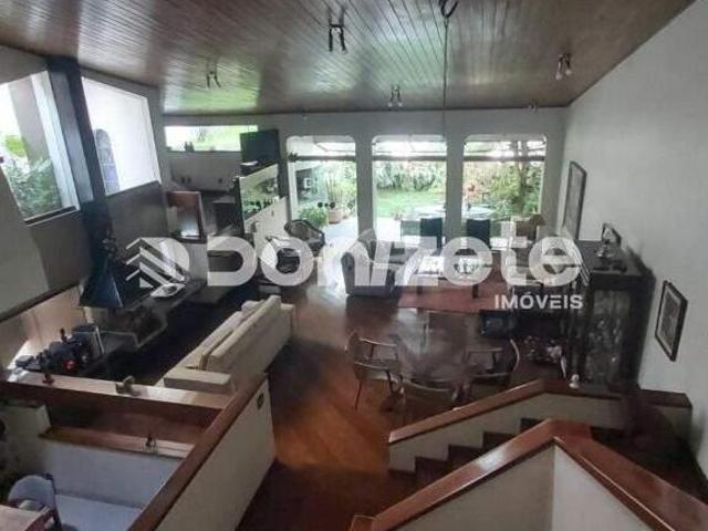 Sobrado 3 suítes com varanda gourmet no Campestre, Santo André – aceita financiamento