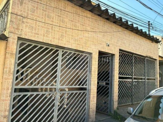 Sobrado 3 Suítes Grandes, Salão, Churrasqueira, Sacada, 4 Vagas de Garagem Vila Medeiros