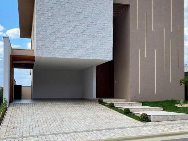 SOBRADO 3 SUITES JARDIM BARCELONA Casa em Condomínio com 3 Quarto s por R$ 1650000.00 no setor JA