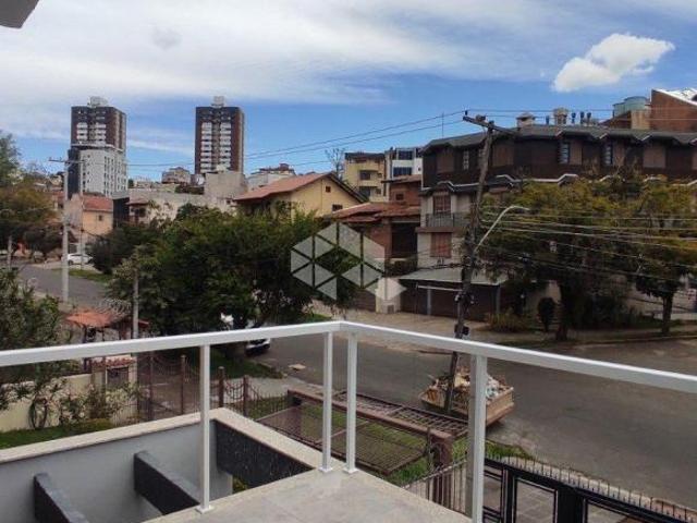 Sobrado 3 Suítes sendo1 com closets 2 vagas