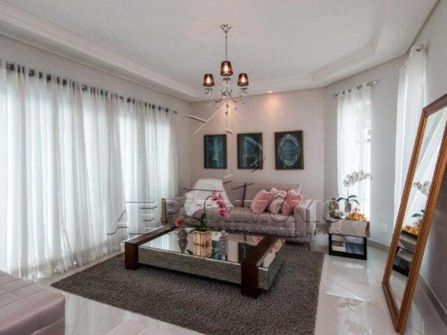 SOBRADO 3 SUITES SENDO 2 COM CLOSET 1 MASTER VILLA DOS INGLEZES