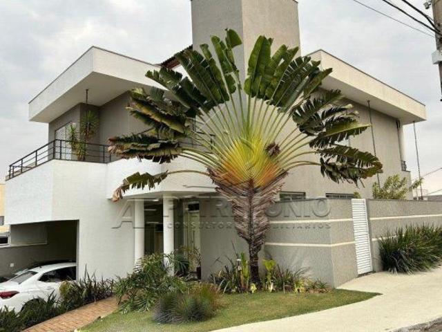 SOBRADO 3 SUITES SENDO 2 CLOSET VILAZUL