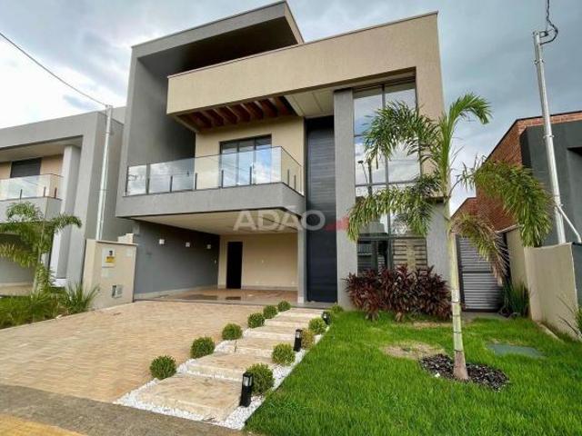 Sobrado 3 suítes, 242,81m2 Jardins Capri Senador Canedo Casa em Condomínio com 3 Quarto s por R$ 1