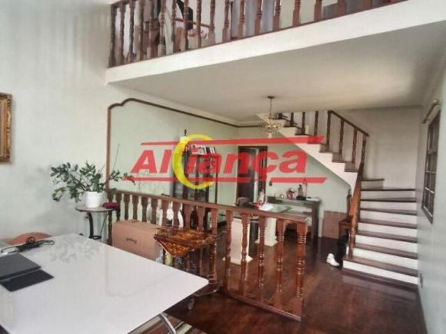 Sobrado 3 Suítes 290 m² sendo 5 dormitórios |Jardim Bebedouro Guarulhos SP