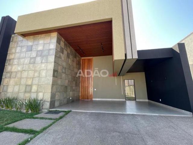 SOBRADO 3 SUÍTES 212m² PORTAL DO SOL GARDEN Casa em Condomínio com 3 Quarto s por R$ 2200000.00 no