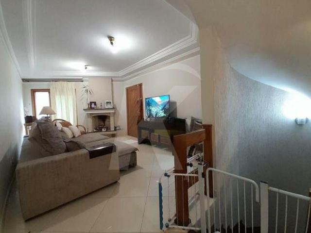 Sobrado 3 suítes 3 vagas 170m²