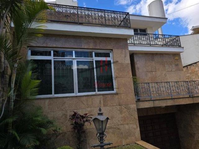 Sobrado 3 suítes, 8 vagas, piscina Jardim A.Franco