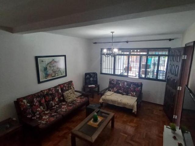 Sobrado 3 quartos, 4 vagas, próximo a Universidade São Paulo