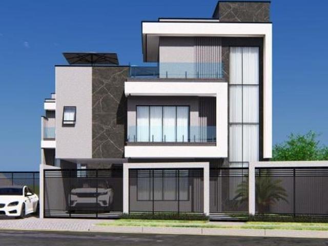 Sobrado 3 Quartos 170m² no Água verde, em Curitiba
