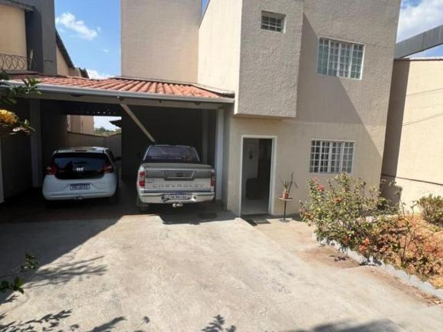 Sobrado 3 Quartos 1 Suíte à Venda Residencial Veredas dos Buritis, Goiânia/GO
