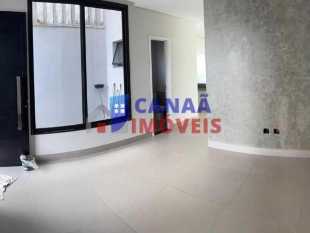 Sobrado 3 quartos 1 suíte bairro laranjeiras