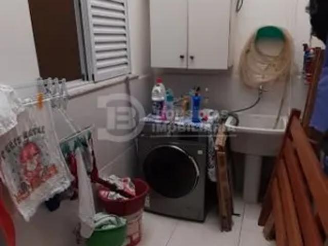Sobrado 3 quartos 1 suíte e 3 vagas de garagem Vila Guilhermina