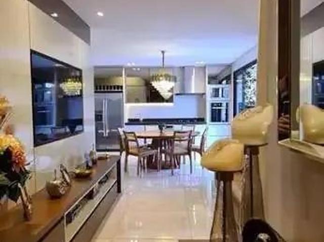 Sobrado 3 Quartos 1 Suíte Jardim América / Vila Resende Goiânia/GO