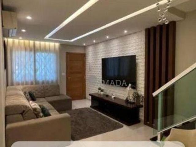 Sobrado 3 Quartos, 1 Suíte, Sala, 3 Banheiros, 2 Vagas de Garagem