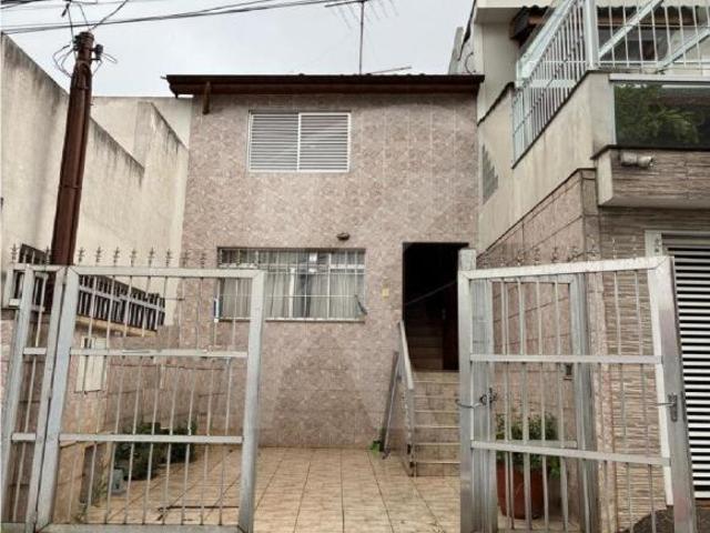 Sobrado 3 Quartos, 1 Suíte, 1 Vaga de Garagem, a 1 km do Shopping Metrô Tucuruvi