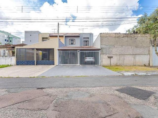 Sobrado 3 quartos, 2 vagas 130m²