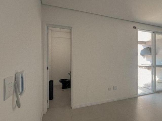 Sobrado 3 quartos 3 vagas localizado na Vila Floresta em Santo André distribuído