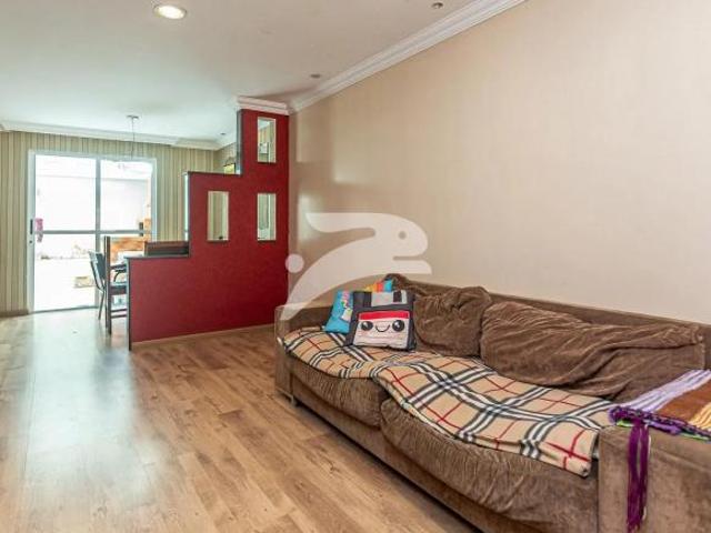 Sobrado 3 Quartos Xaxim 99m²