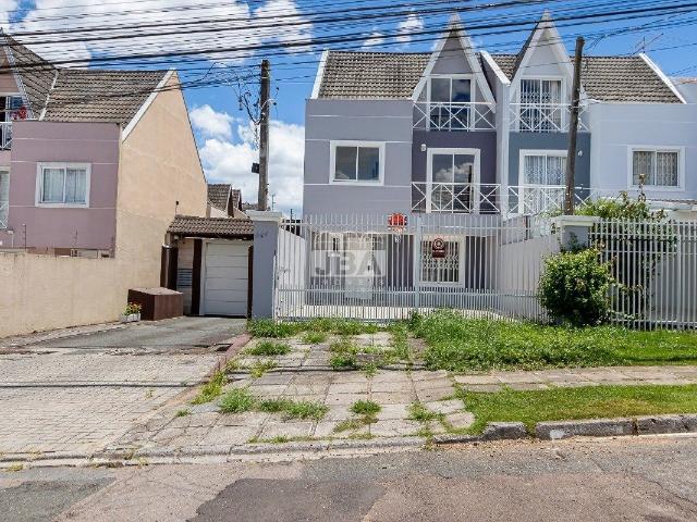 Sobrado 3 Quartos Xaxim 110m²
