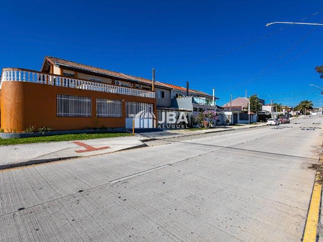 Sobrado 3 Quartos Xaxim 132m²