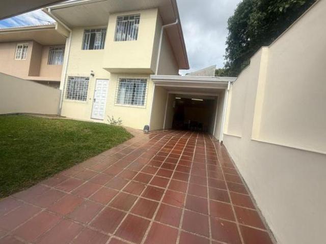 Sobrado 3 quartos à venda em Santa Felicidade