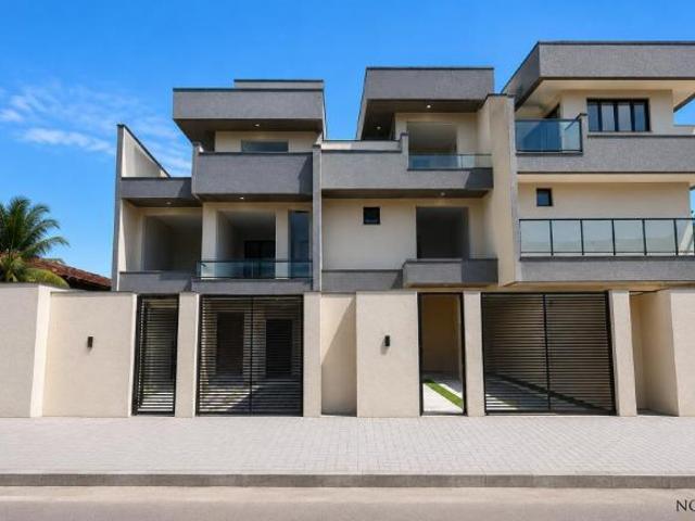 Sobrado 3 Quartos Água Verde 131m² por R$899.000,00 Oportunidade única