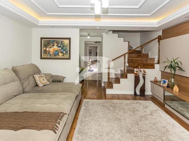 Sobrado 3 Quartos Capao da Imbuia 164m²