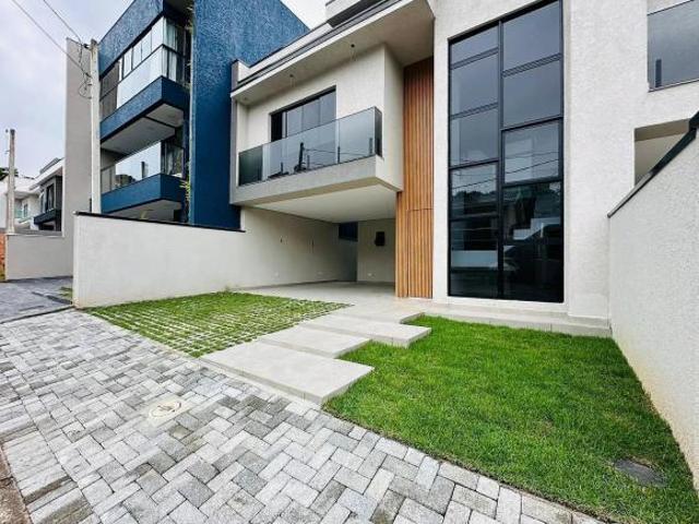 Sobrado 3 Quartos com 1 Suíte 142m² Condomínio Fechado