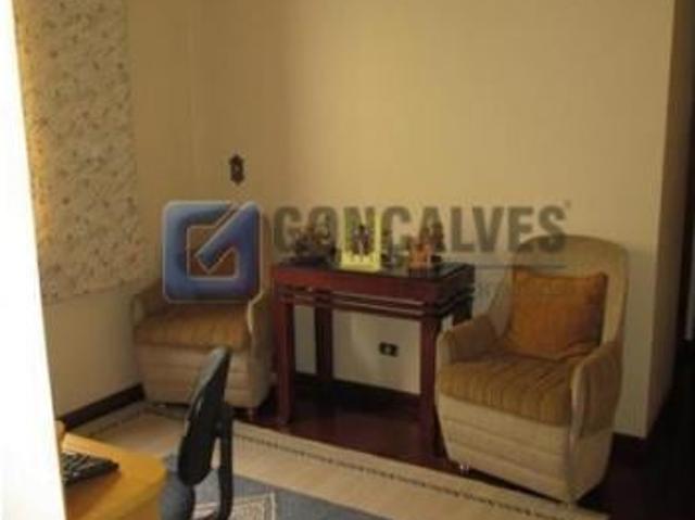 Sobrado 3 Quartos com Suíte e 4 Vagas à Venda Nova Petrópolis, SBC