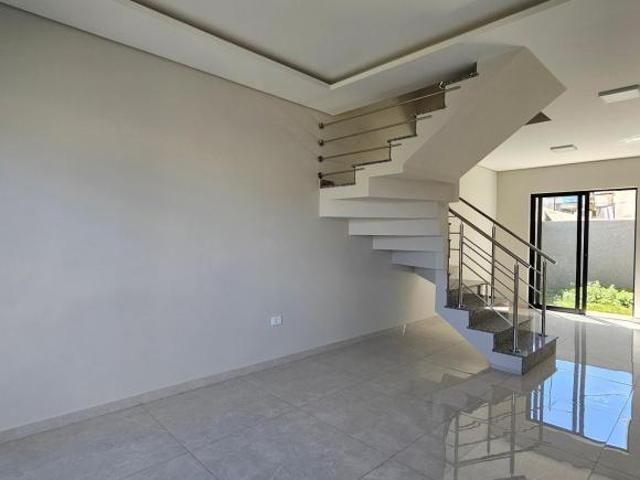 Sobrado 3 quartos com suíte no Bairro Estação, Araucária Última unidade disponível